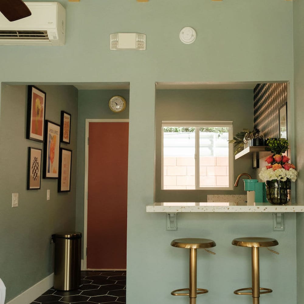 Mod Hotel In Palm Springs - Palm Springs, CA