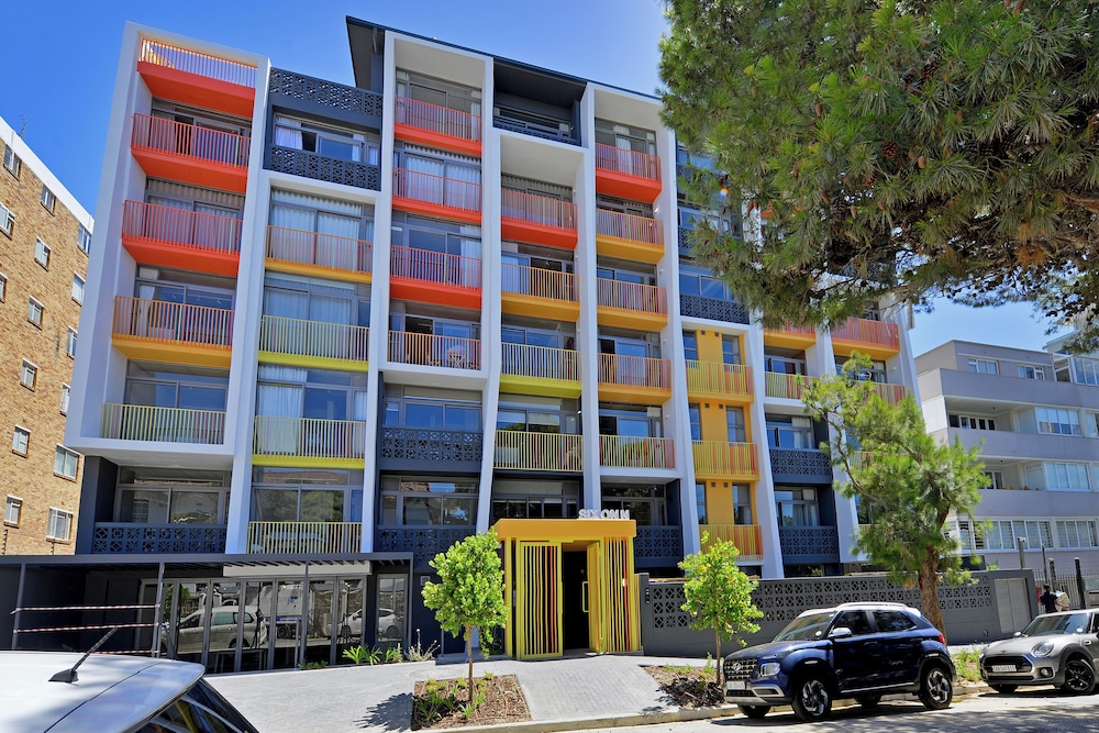 Six On N - Fluent Serviced Apartments - Cape Town