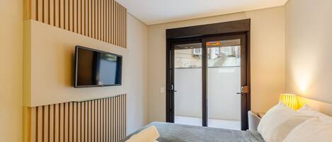Apartamento Básico | Ferro/tábua de engomar, Wi-fi grátis, roupa de cama fornecida