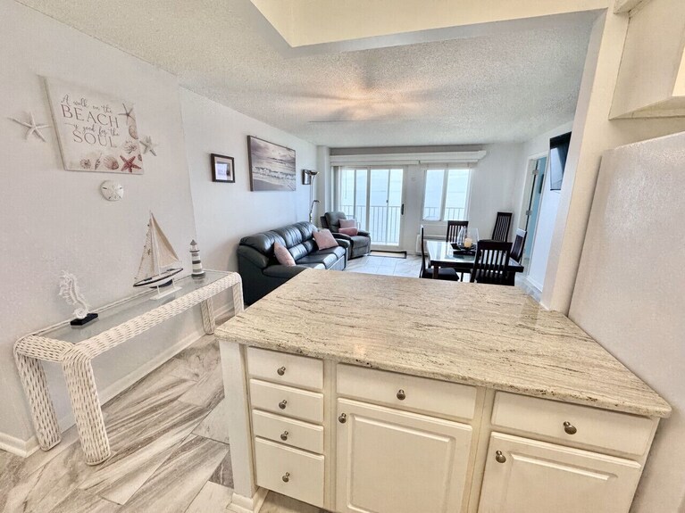 Your Modern Beach Condo Awaits! Sun & Dolphins 1202 - Virginia Beach, VA