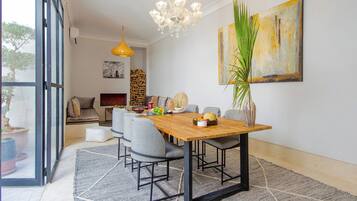 Café da manhã continental grátis todos os dias