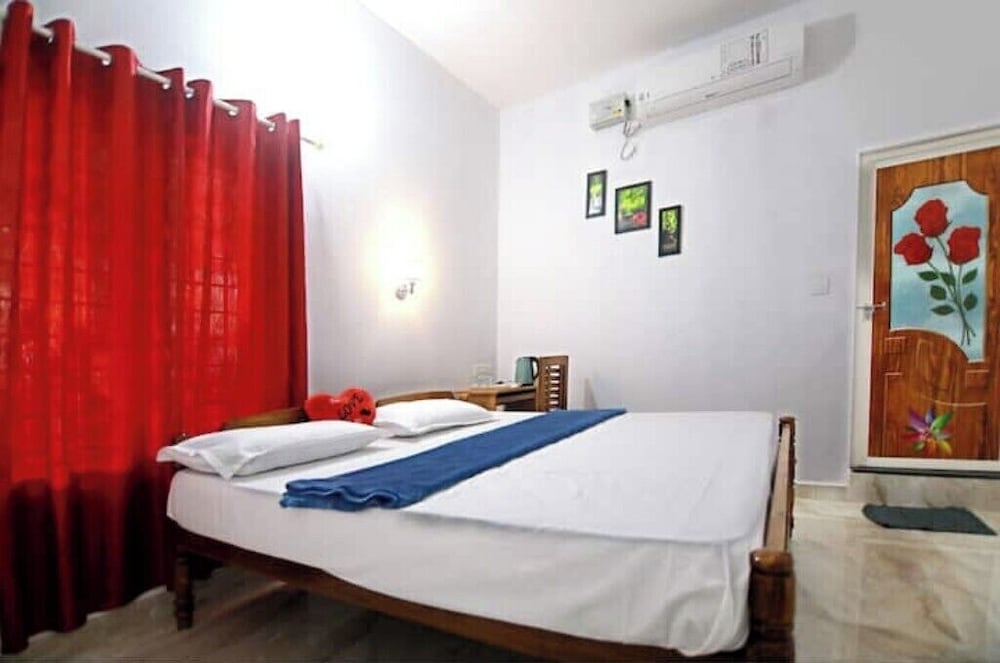 Deluxe Room 1 - Thekkady