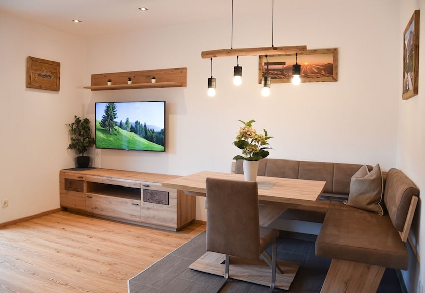 Mountain View Apartment - Wiesenblick\ngötzens Near Innsbruck - Innsbruck