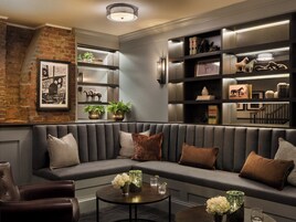 Smart TV, filmes pagos, pisos aquecidos, serviços de streaming