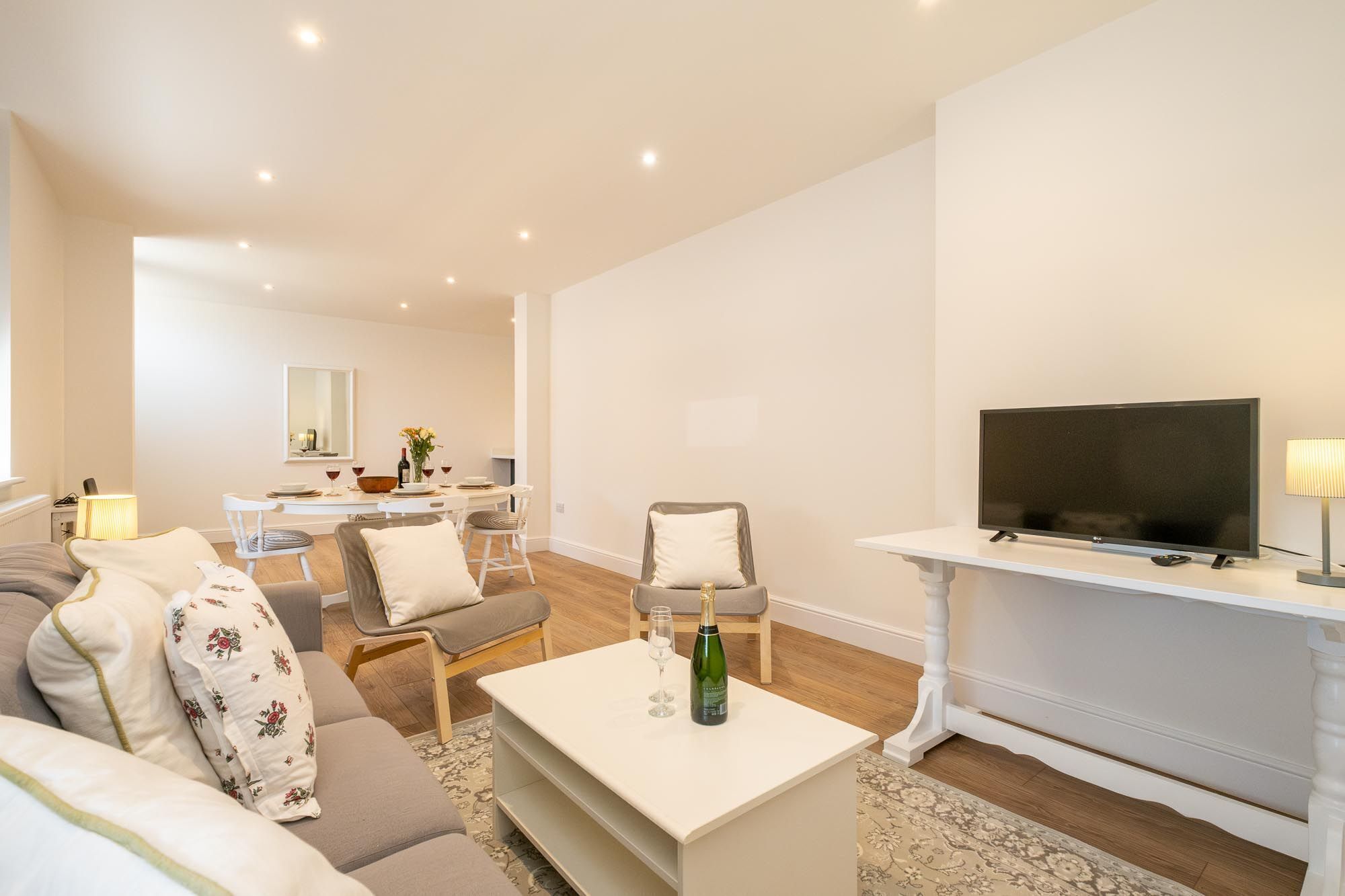 Volunteer Lodge - Sleeps 4 Guests  In 2 Bedrooms - Suffolk