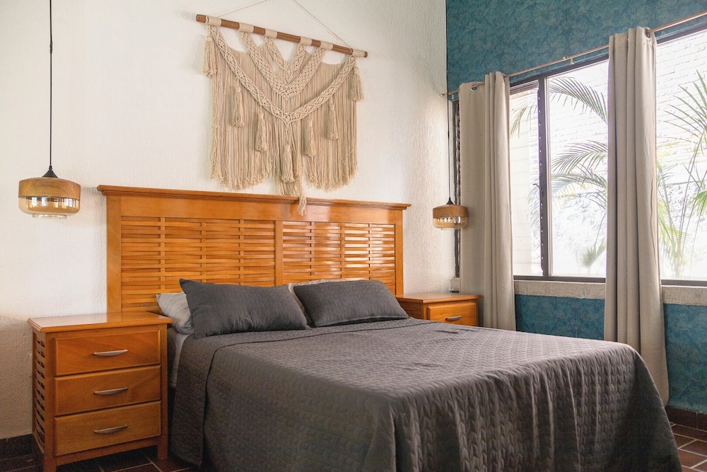 Family Home With Pool & Jacuzzi - Jiutepec