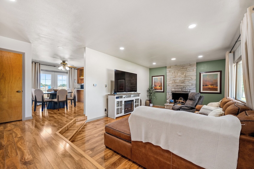 Rancho Alegre County Retreat - Pueblo West, CO