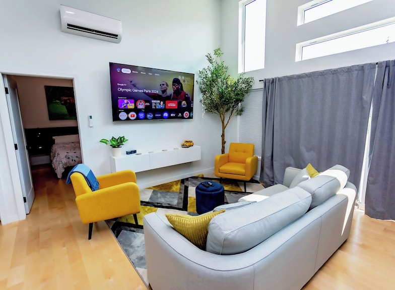 Huckleberry Guest Suite\n2 Bedroom Executive Suite In The Heart Of Kitimat Bc - Kitimat