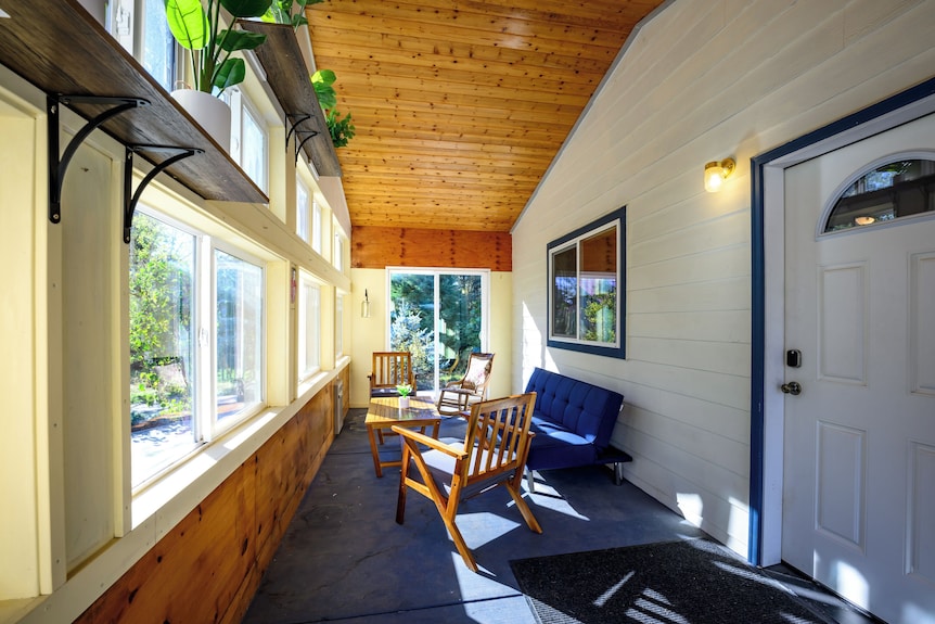 Blue House: Country Living Close To Everything - 尤金