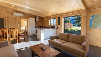 Casa, vista para o jardim | Sala de estar
