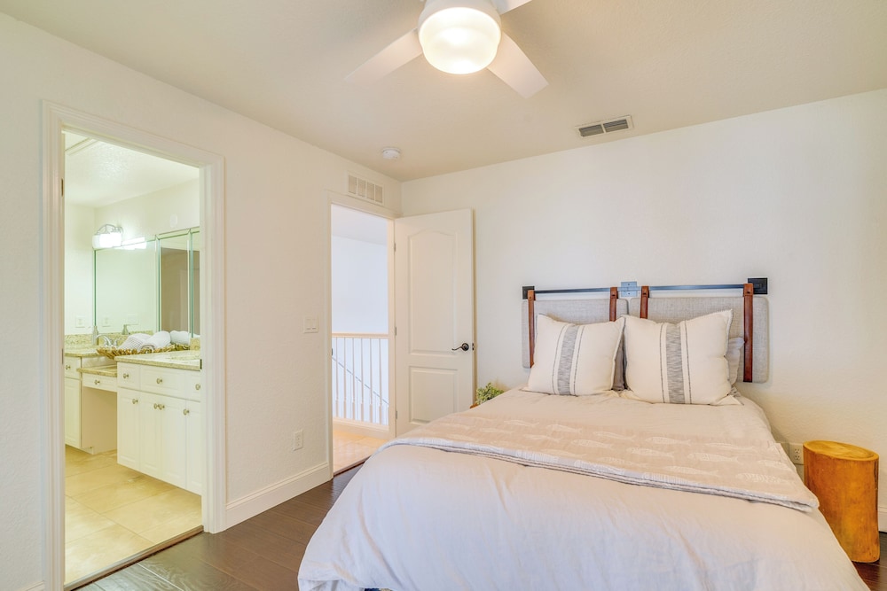 Private Beach At Lakefront Summerfield Getaway! - The Villages, FL