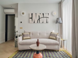 Apartamento luxo (303) | 1 quarto, roupas de cama premium, camas com colchões pillow-top