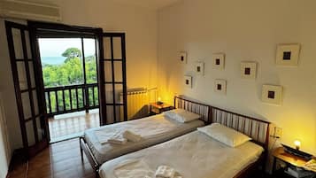 2 quartos, ferros/tábuas de passar roupa, Wi-Fi de cortesia