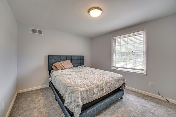 Spacious Southfield Home W/ Patio & Yard! - Birmingham, MI