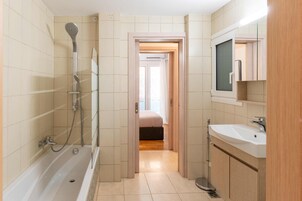 Apartamento superluxo, vista para a cidade | Banheiro
