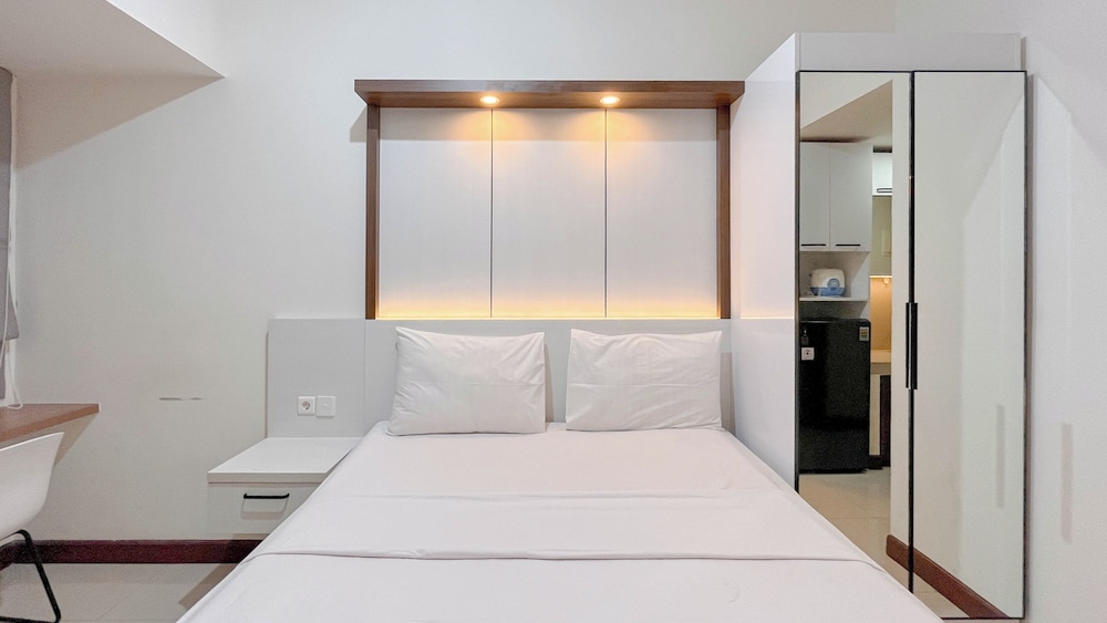 Comfort Studio Room At Vida View Apartment - Makassar