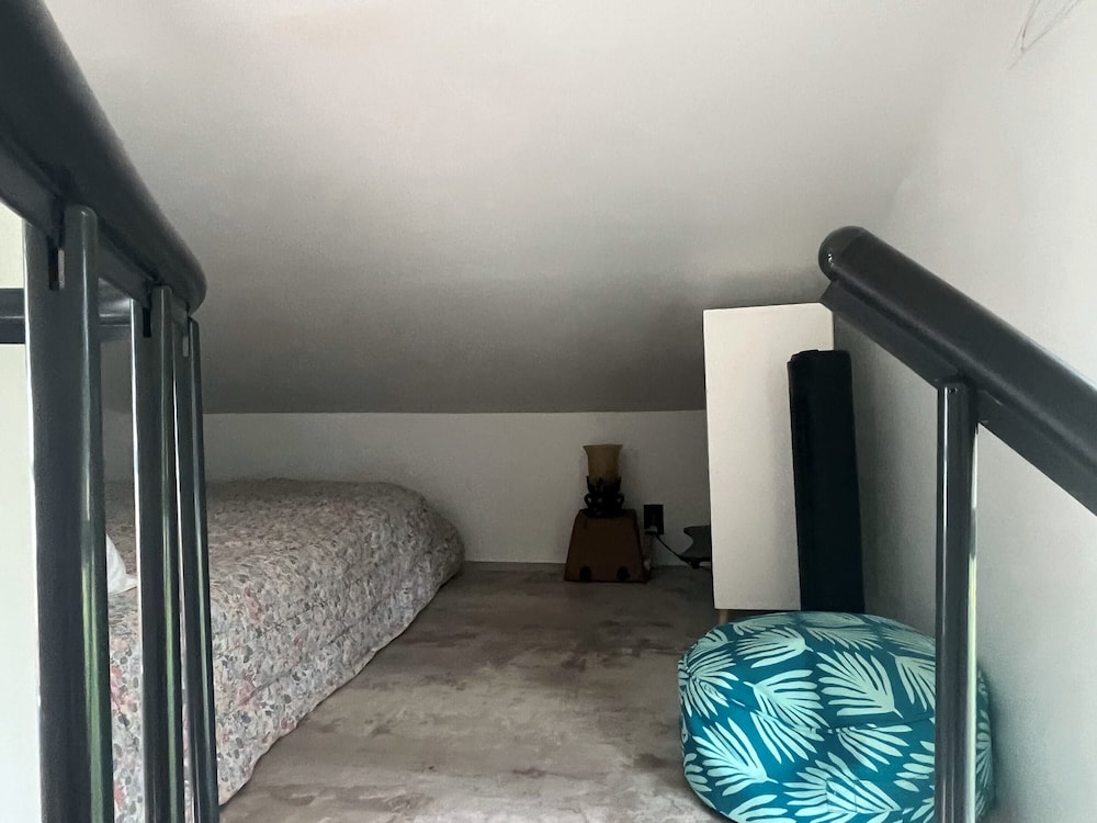 Cozy Lafayette Apartment - Kitchen, Free Parking & Wifi - Lafayette, LA