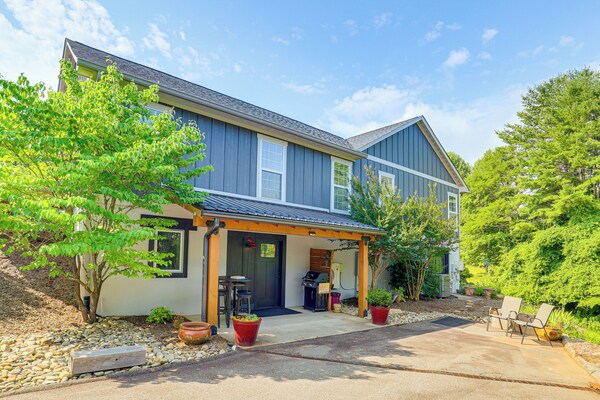 Modern Weaverville Apartment - Walk To Downtown! - Weaverville, NC