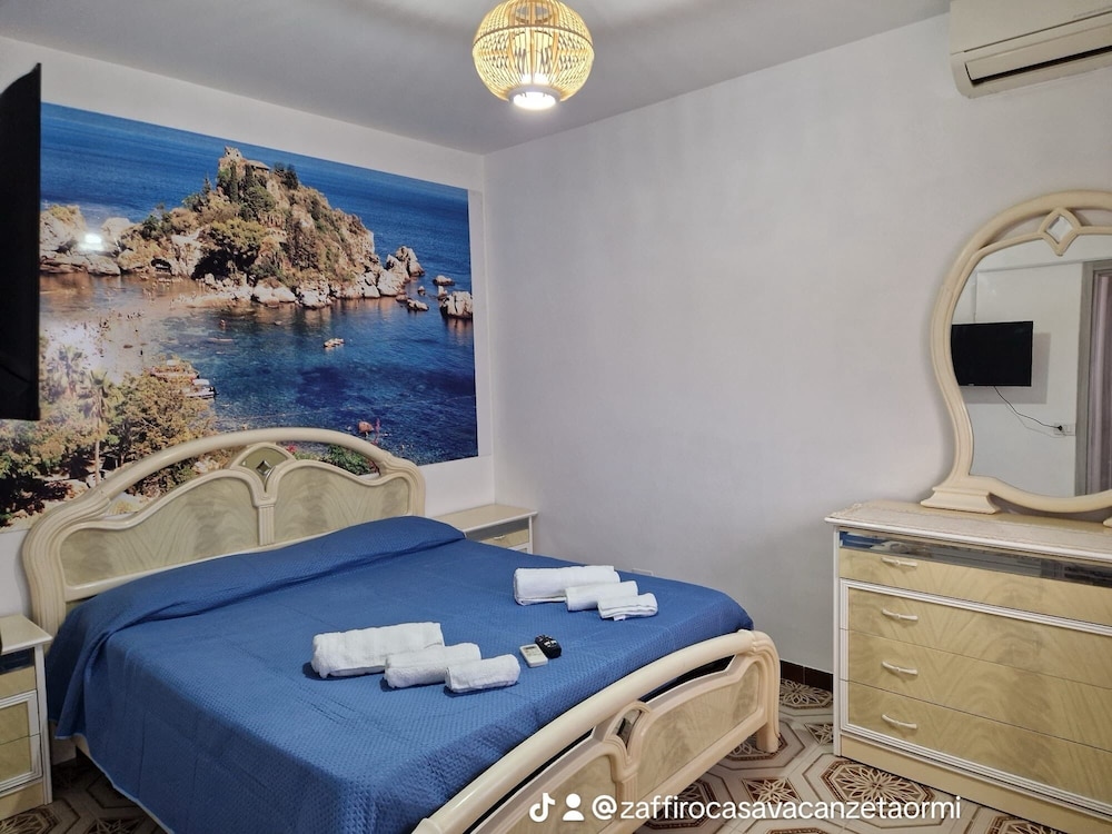 Cozy Vacation Home With Panoramic Terraces And Sitting Area - Taormina