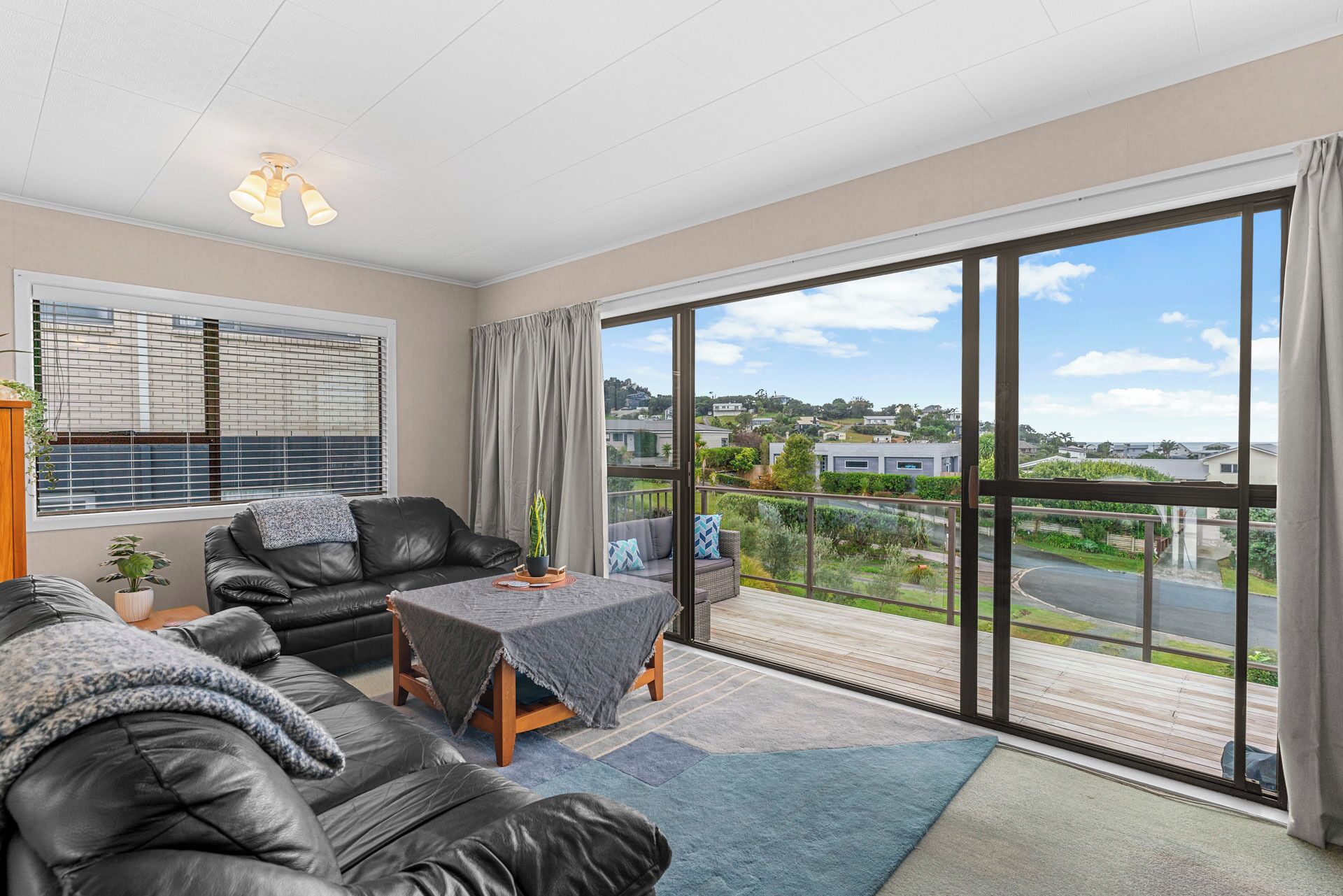 Seaview Lookout - Mangawhai Heads Holiday Home - Mangawhai Heads