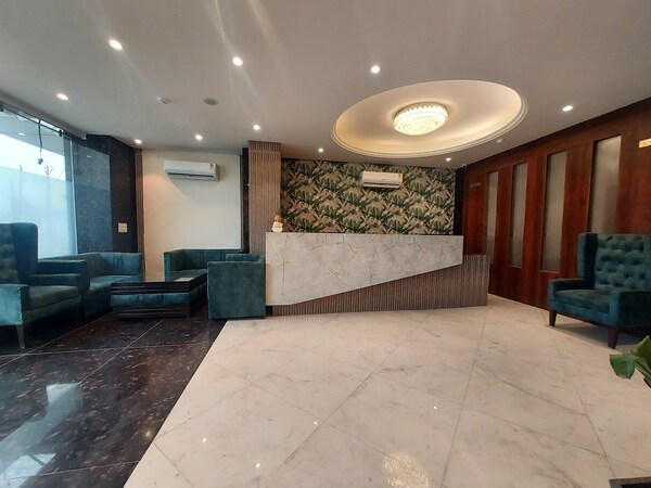 Hotel Dreamland Inn - Zirakpur