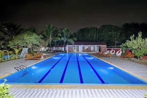 Piscina exterior