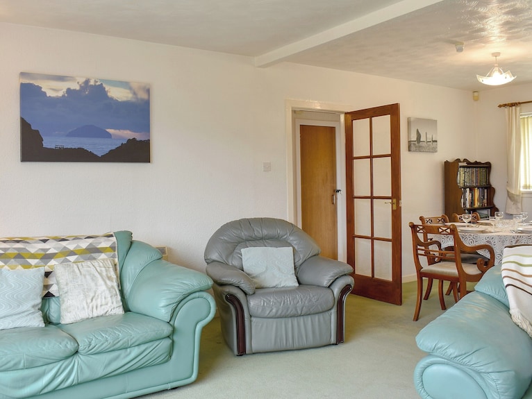3 Bedroom Accommodation In Brodick, Isle Of Arran - Brodick