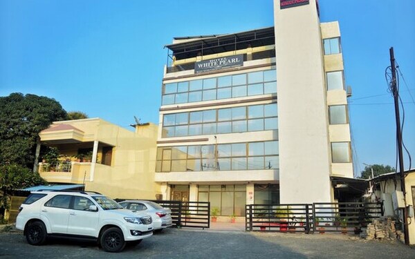 White Pearl - Jabalpur - Jabalpur
