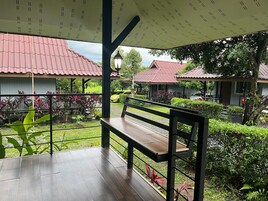 TV de tela plana 32 polegadas com canais via satélite