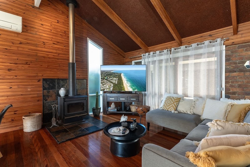 Hilltop Hideaway At Coolum Beach - Coolum Beach