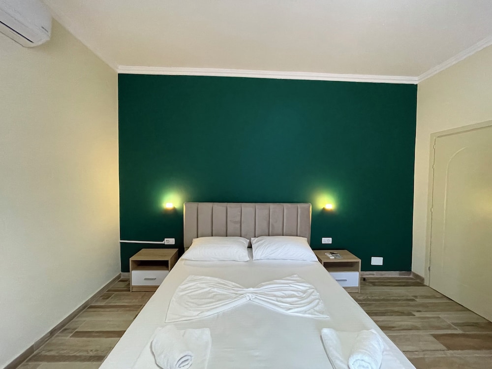 Grandfather Apartment Just 100m From Berat Castle - Distretto di Berat
