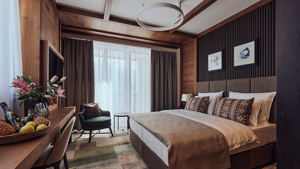 Grey Hotel - Kopaonik