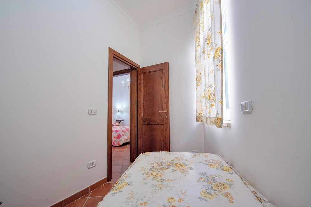 Charming Villa With Terrace Overlooking The Sea - Province of Salerno