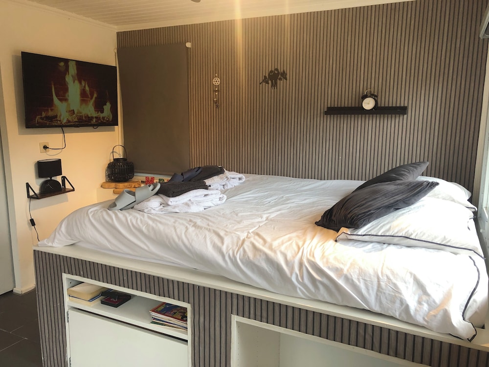 The Zen Nest: Private Wellness For Two, Wellness Chalet For Two - Tessenderlo
