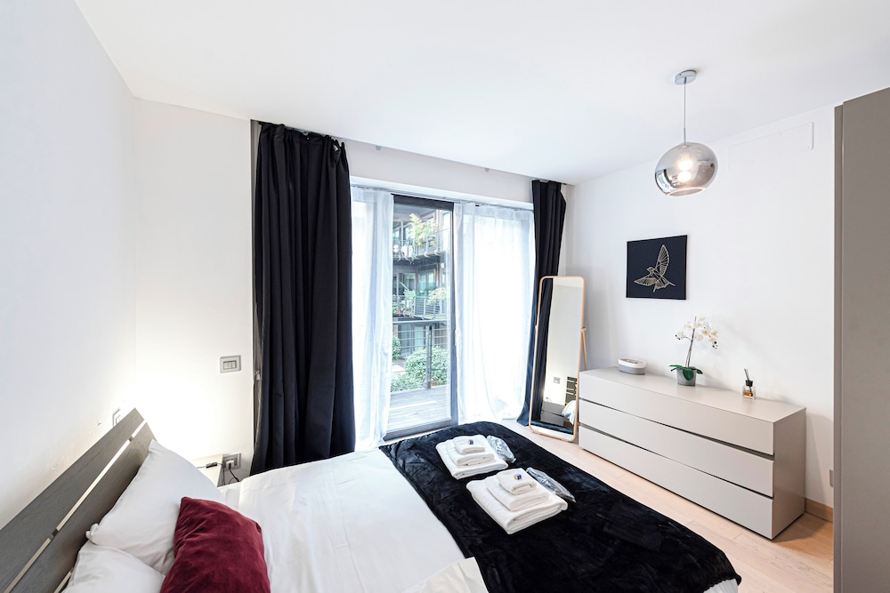 Colosseum Monti, Malupa Colosseum House in Monti - Rome | Stayz