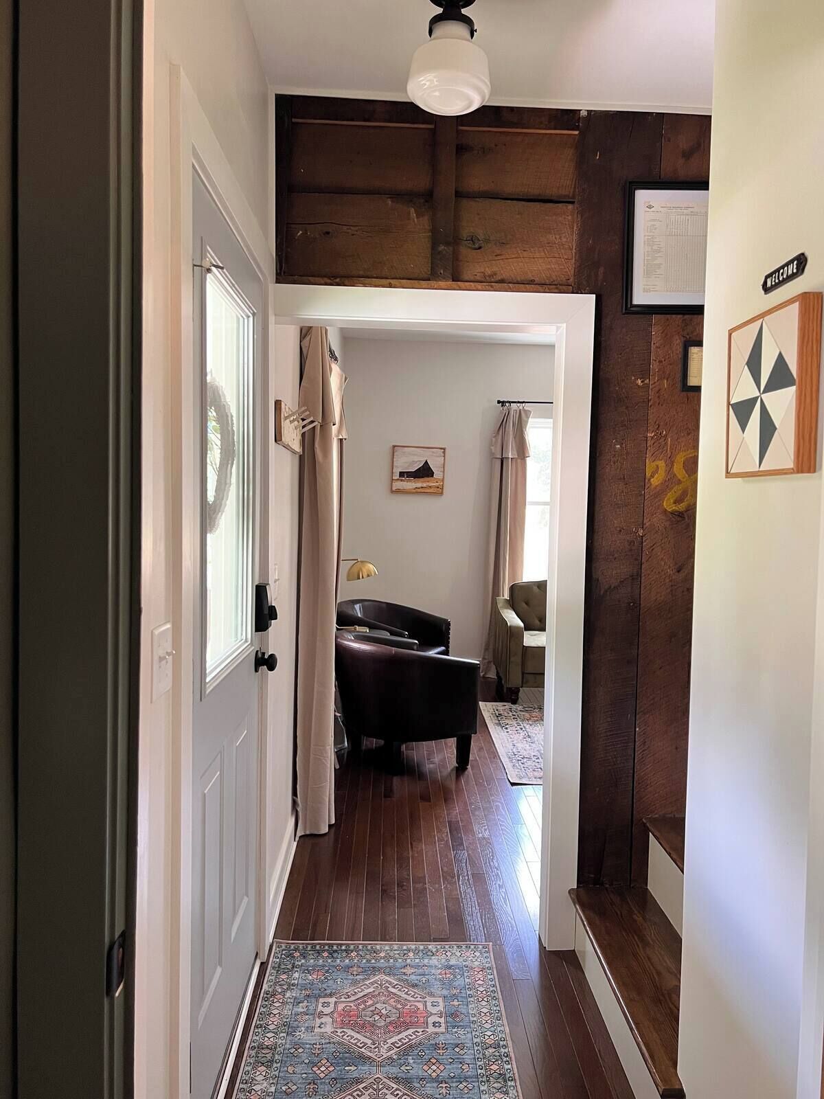 Historic Train House: Sauna, Spa Shower, Gas Fireplace, Disc Golf - Bedford, VA