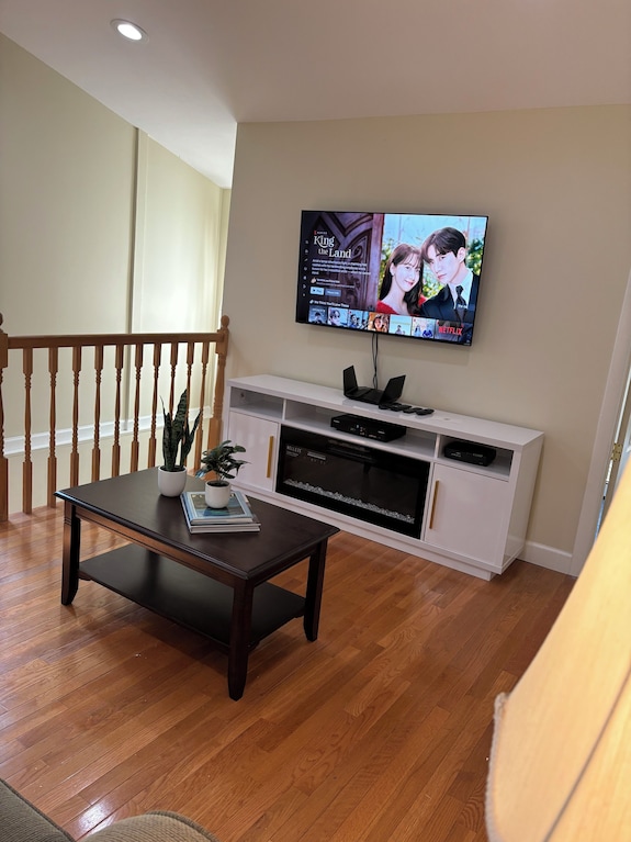 Charming 3-bedroom House. - Yorktown, NY