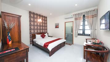 Quarto casal luxo de uso individual | Escrivaninha, Wi-Fi de cortesia
