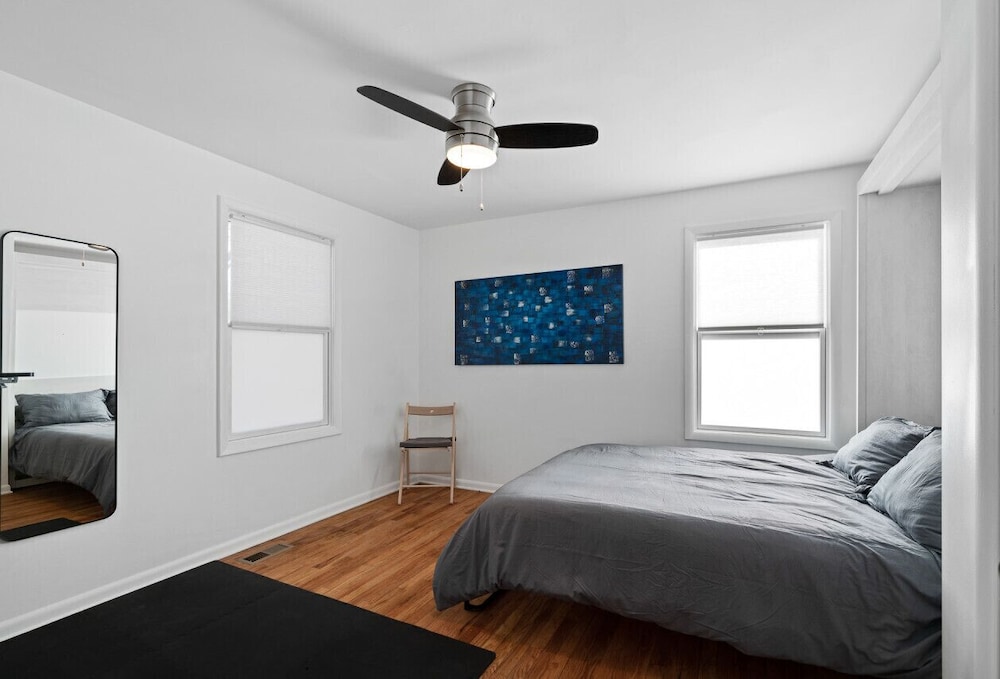 Overland Park Retreat - Overland Park, KS