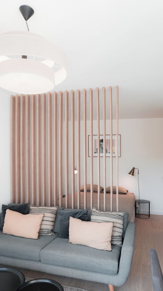 Discover The Elegance Of Aurora Suite, A Magnificent Apartment In Geneva. - Geneva