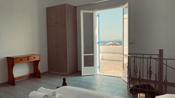 Casa | 1 quarto, Wi-Fi de cortesia, roupa de cama