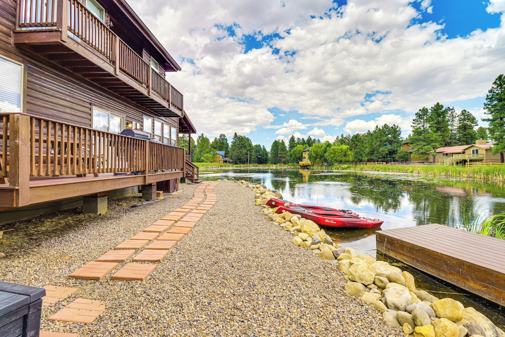 Pond Access & Private Dock: Lakeside Cabin - Pinetop-Lakeside, AZ