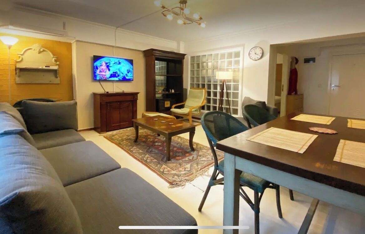 Retro 1+1 Apartment In Istiklal Avenue With Ac, Wifi - Istanbul
