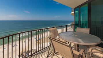 Apartamento em Condomínio Fechado, 2 quartos | Terrenos do alojamento