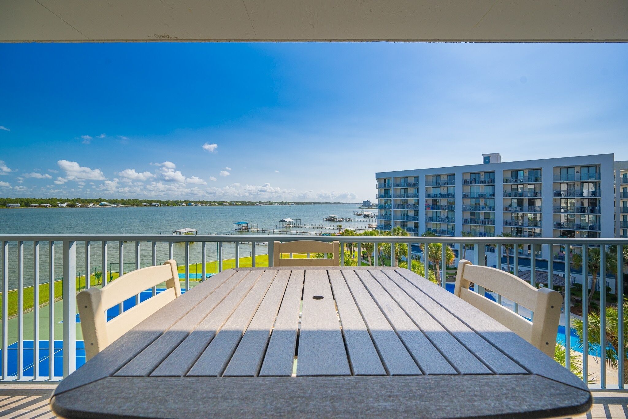 Condo, 2 quartos | Opções para refeição ao ar livre