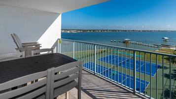 Apartamento em Condomínio Fechado, 2 quartos | Terrenos do alojamento