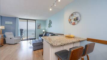 Apartamento em Condomínio Fechado, 2 quartos | Interior
