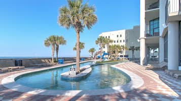 Apartamento em Condomínio Fechado, 3 quartos | Piscina | Piscina interior, piscina exterior