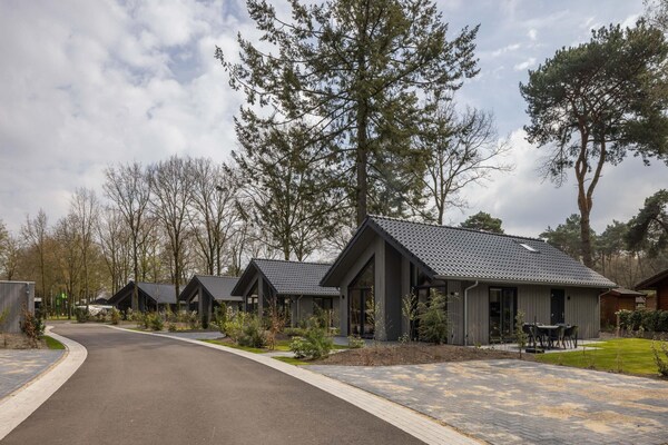 Eco Villa In Latour With Garden Sauna - Oirschot