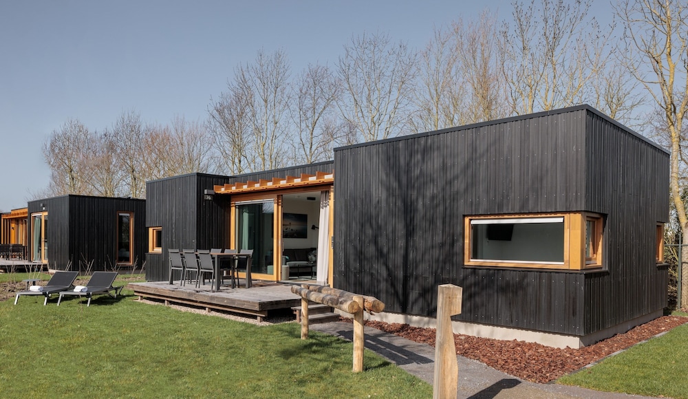 Modern Lodge With Air Conditioning, On A Holiday Park Near The Grevelingenmeer - Zélande